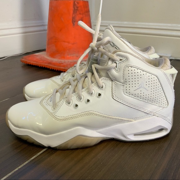 Jordan | Accessories | Air Jordan Bloyal Gs White Sneaker Size 7 | Poshmark
